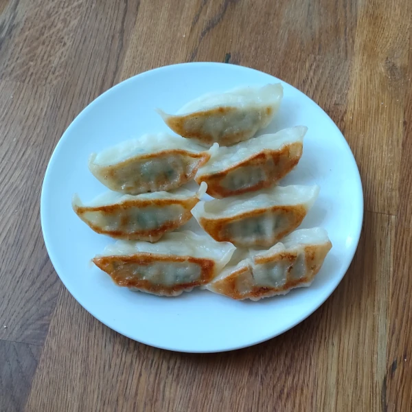 Buta Gyōza - Japanese pork dumplings | Traditional Recipes